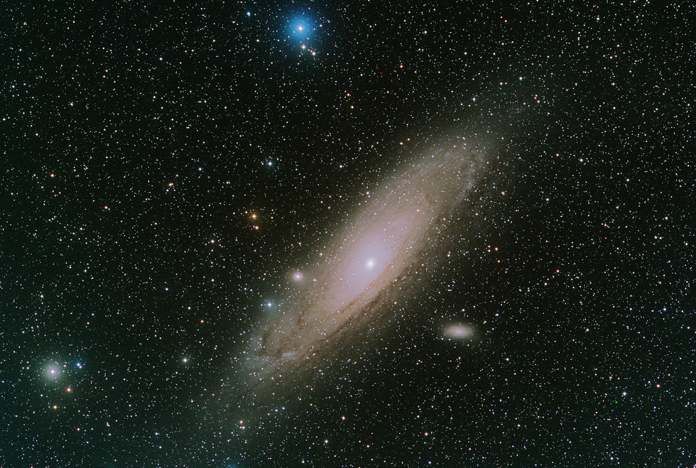 M31 ANDROMEDA GALAXY | Telescope Live